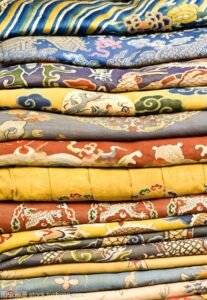 How is Silk Produced? Step-by-Step Guide from Cocoon to Fabric